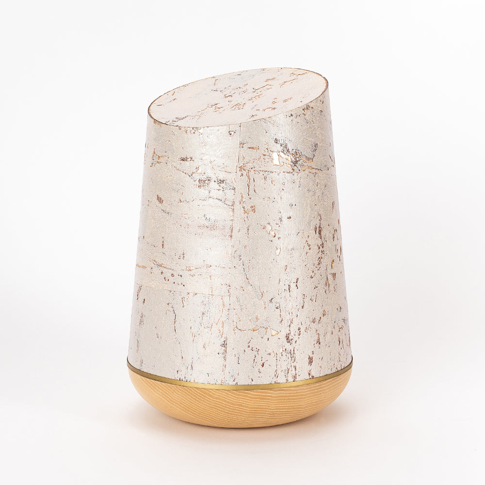 Cork Wood Urn "Ivory"